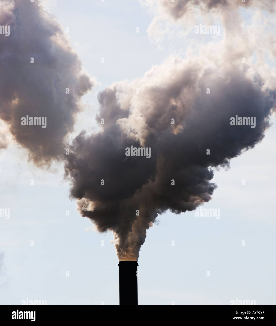 Smokestacks hi-res stock photography and images - Alamy