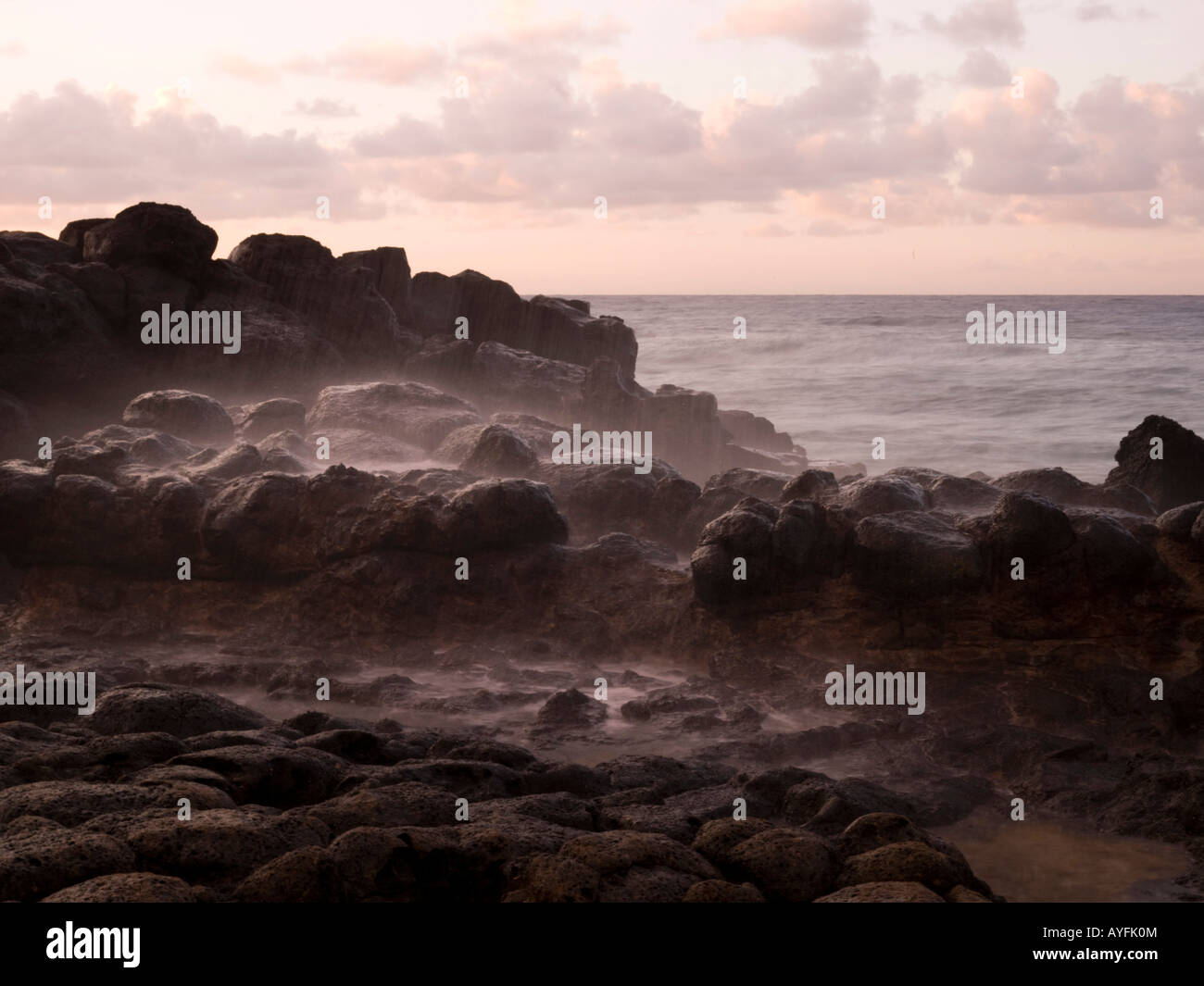 Beach kauai hawaii hi-res stock photography and images - Alamy