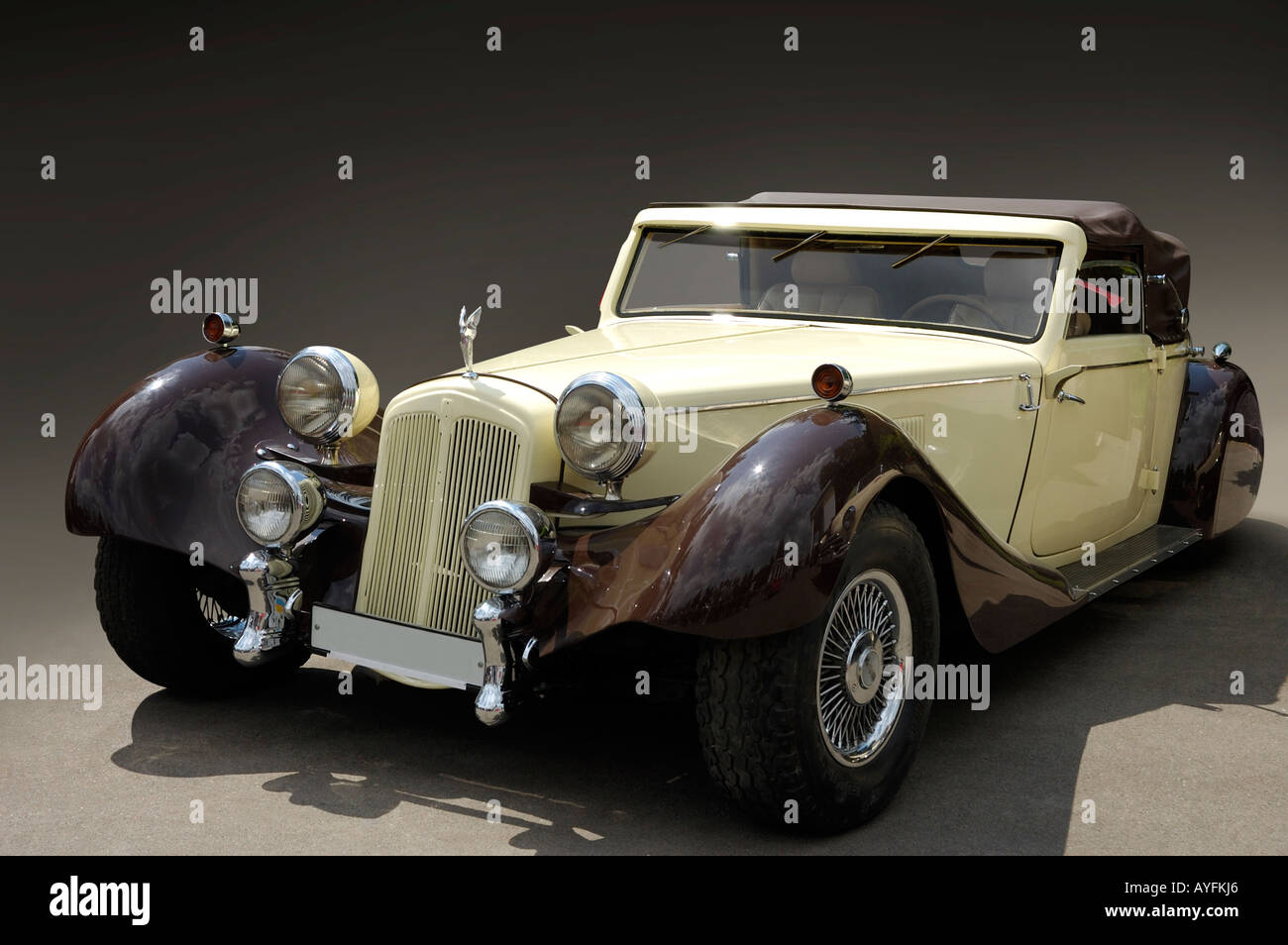 1933 car hi-res stock photography and images - Alamy
