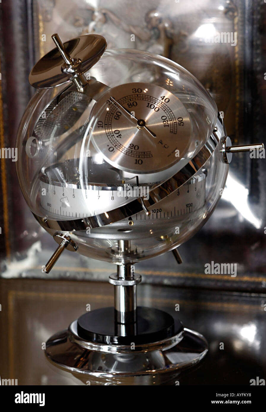 Futuristic device hi-res stock photography and images - Alamy