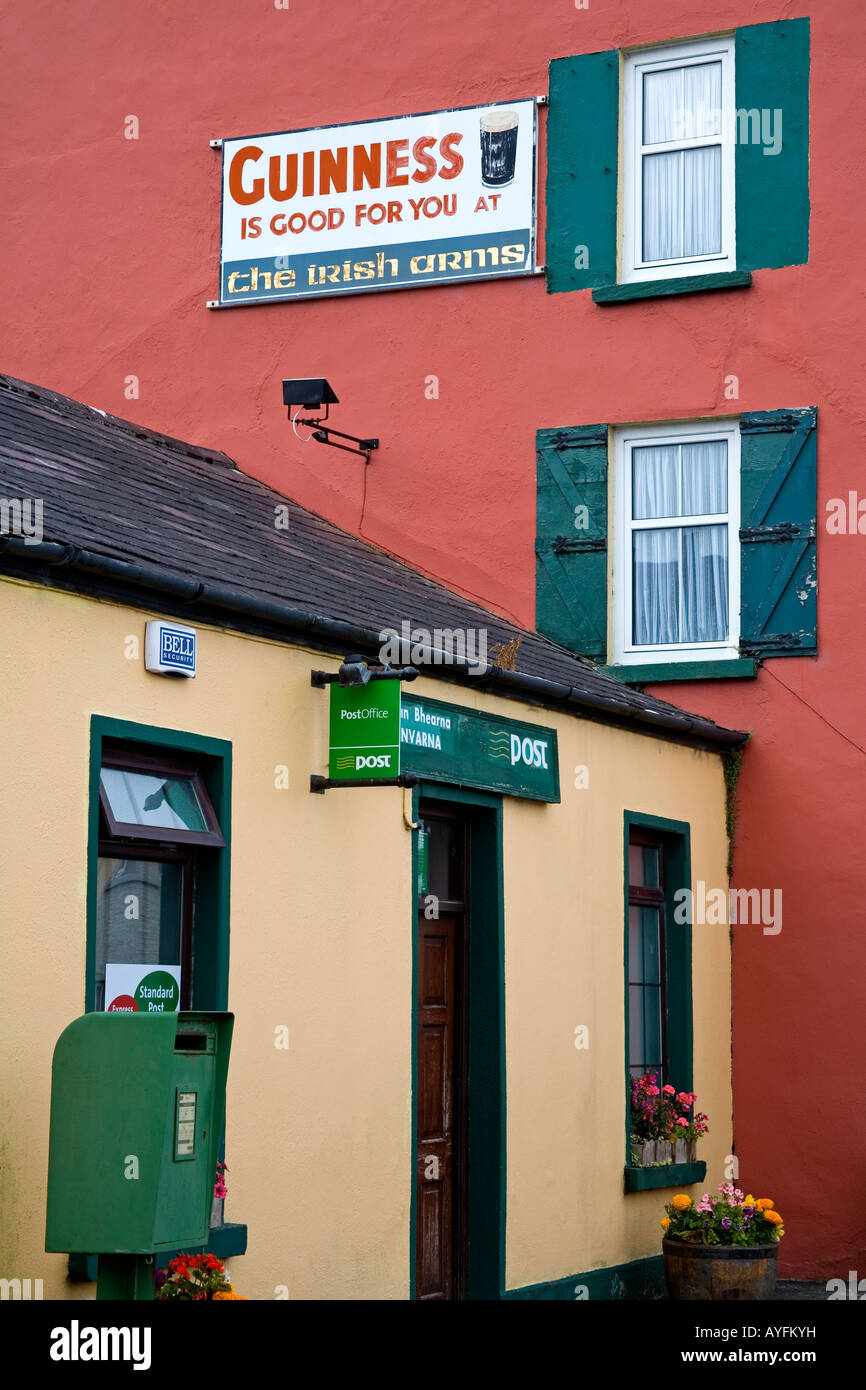 Sign post county clare ireland hi-res stock photography and images - Alamy