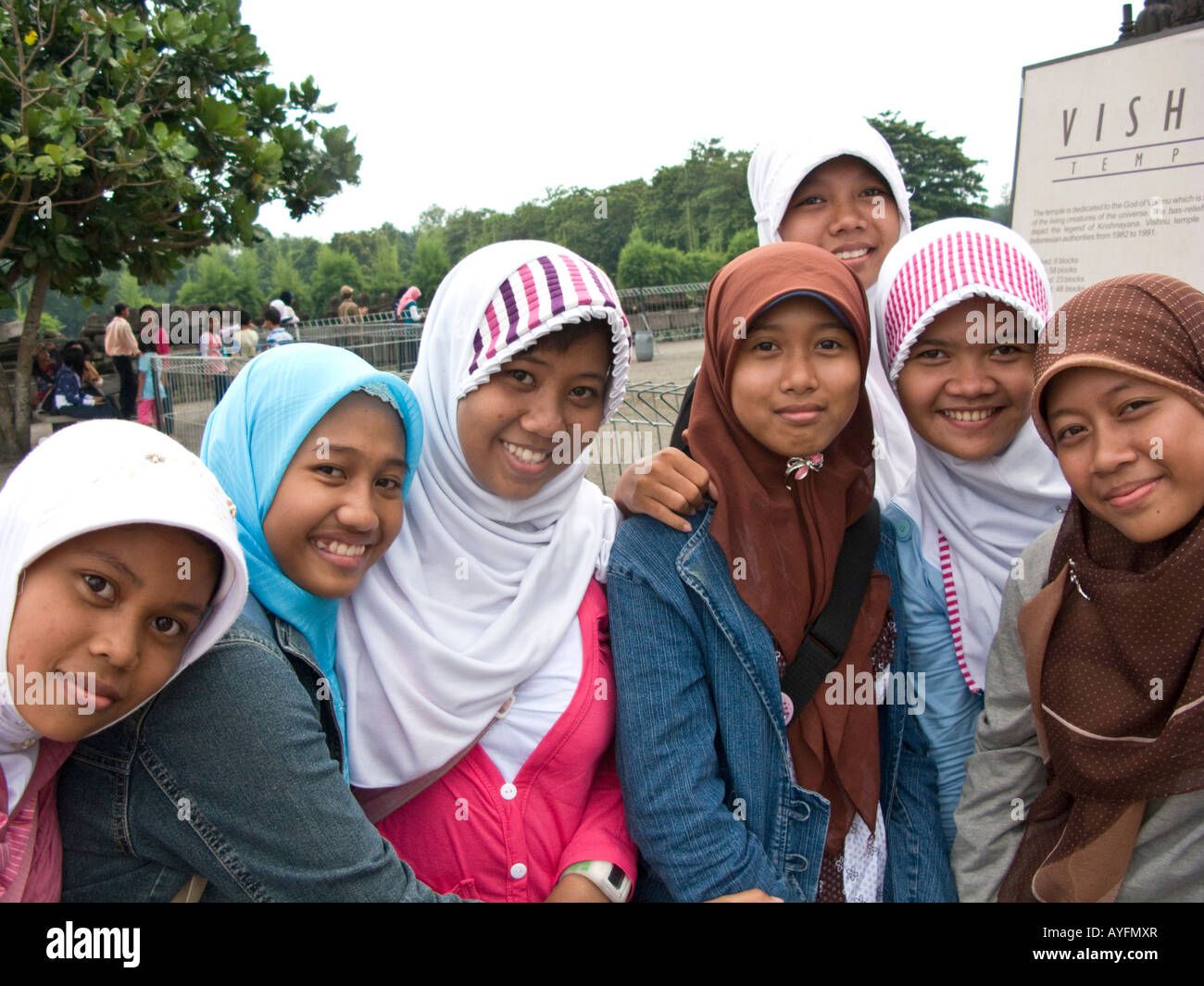 Indonesia students hi-res stock photography and images - Alamy