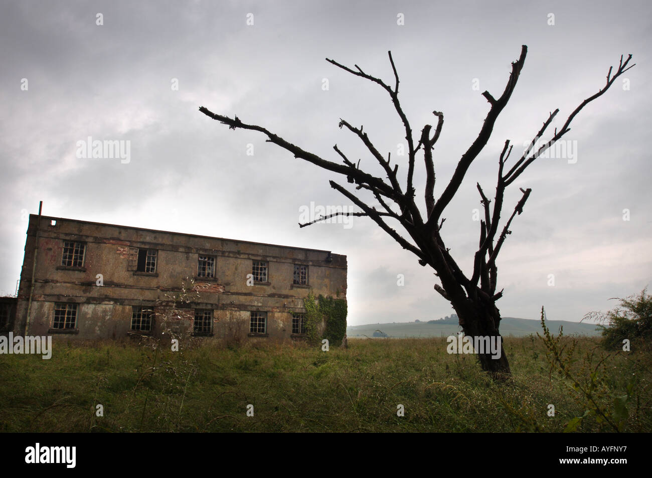 THE RUINS OF RAF YATESBURY BETWEEN CALNE AND MARLBOROUGH IN WILTSHIRE ...