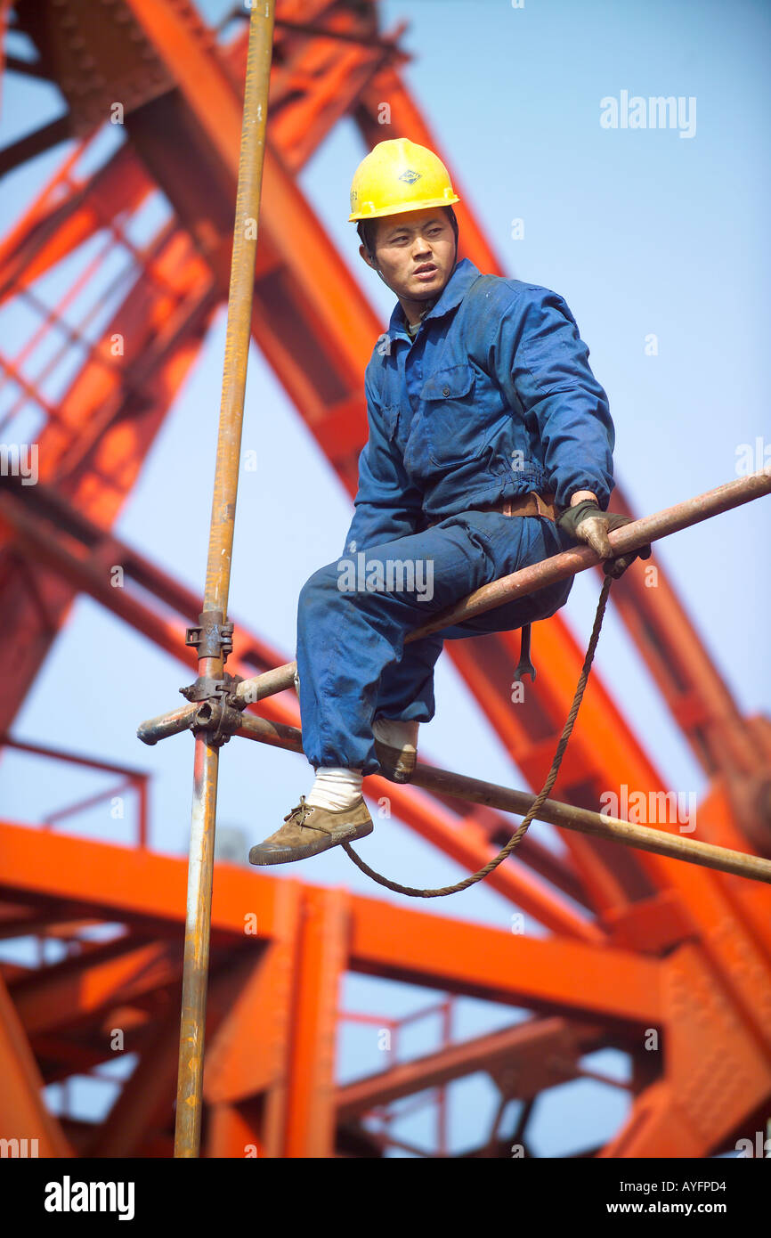 Scaffolder in Chengxi shipyard, China Stock Photo - Alamy