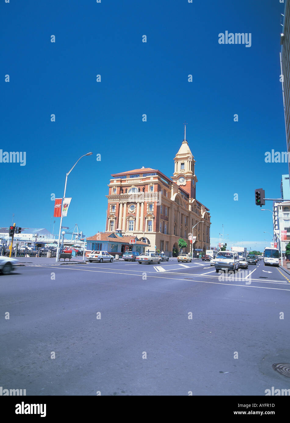 Building by Car Stock Photo - Alamy