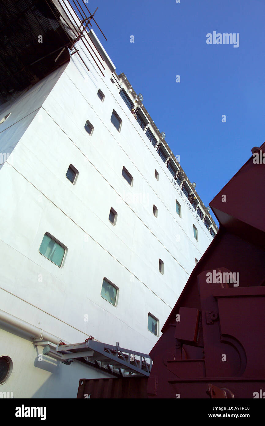 Shipbuilding at Chengxi shipyard, China Stock Photo - Alamy