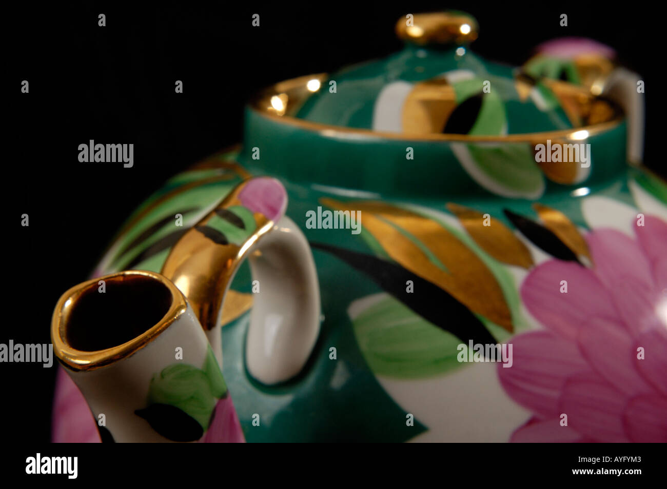 Porcelain teapot painted hi-res stock photography and images - Alamy