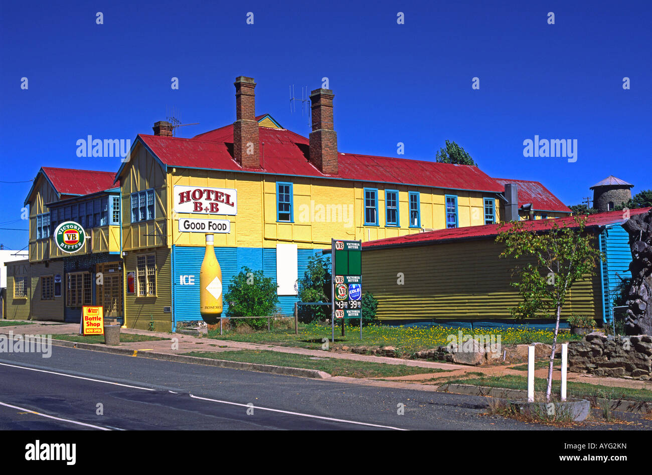 Federal Hotel, Nimmitabel Stock Photo - Alamy