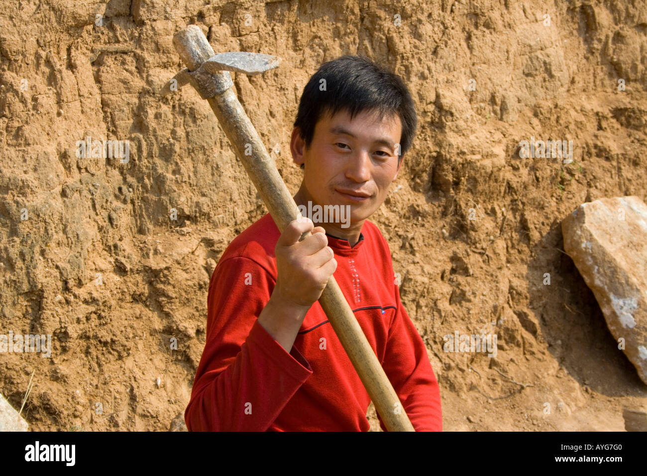 Workmen at the Great Wall of China Stock Photo - Alamy