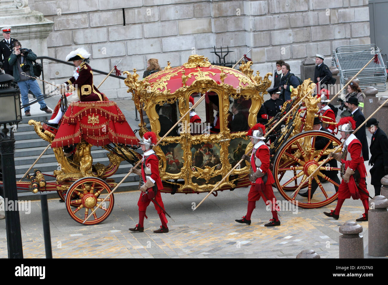 The golden coach belonging to The Lord Mayor of London leaves St Paul’s ...