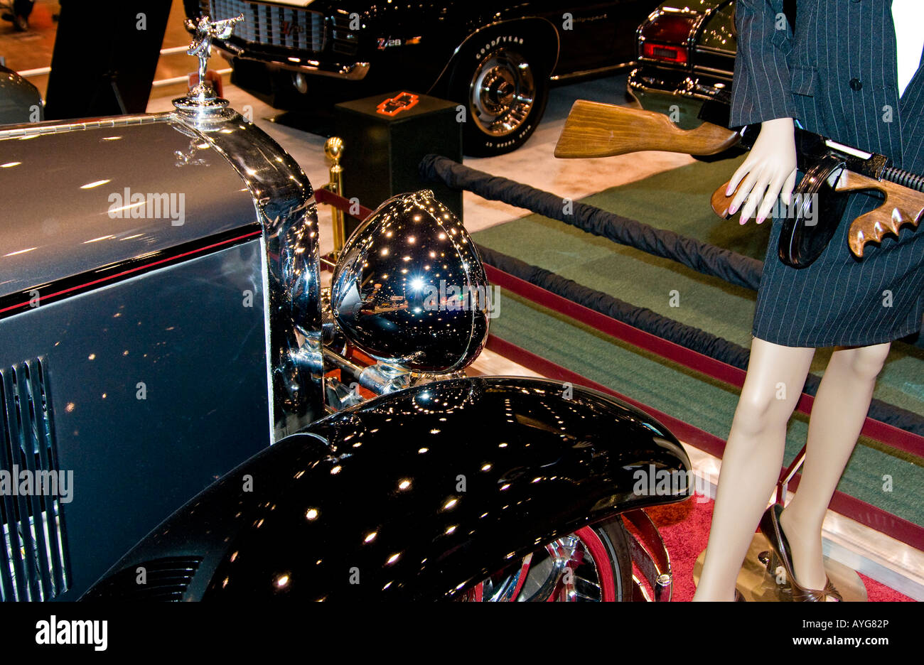 1920's Car & GangsterDisplay Stock Photo - Alamy