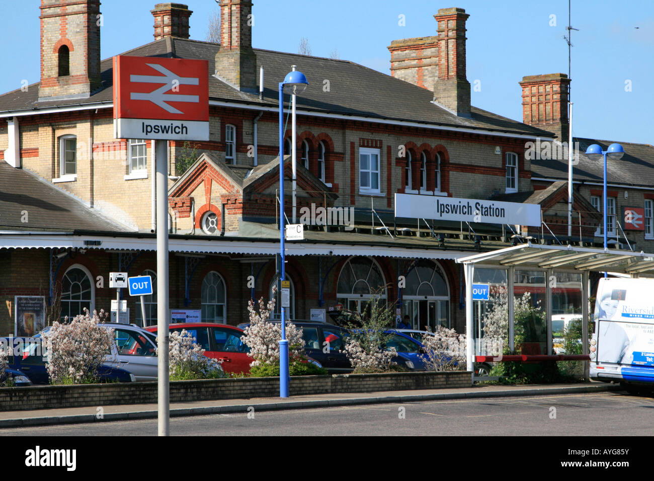 Ipswich railway station hi-res stock photography and images - Alamy