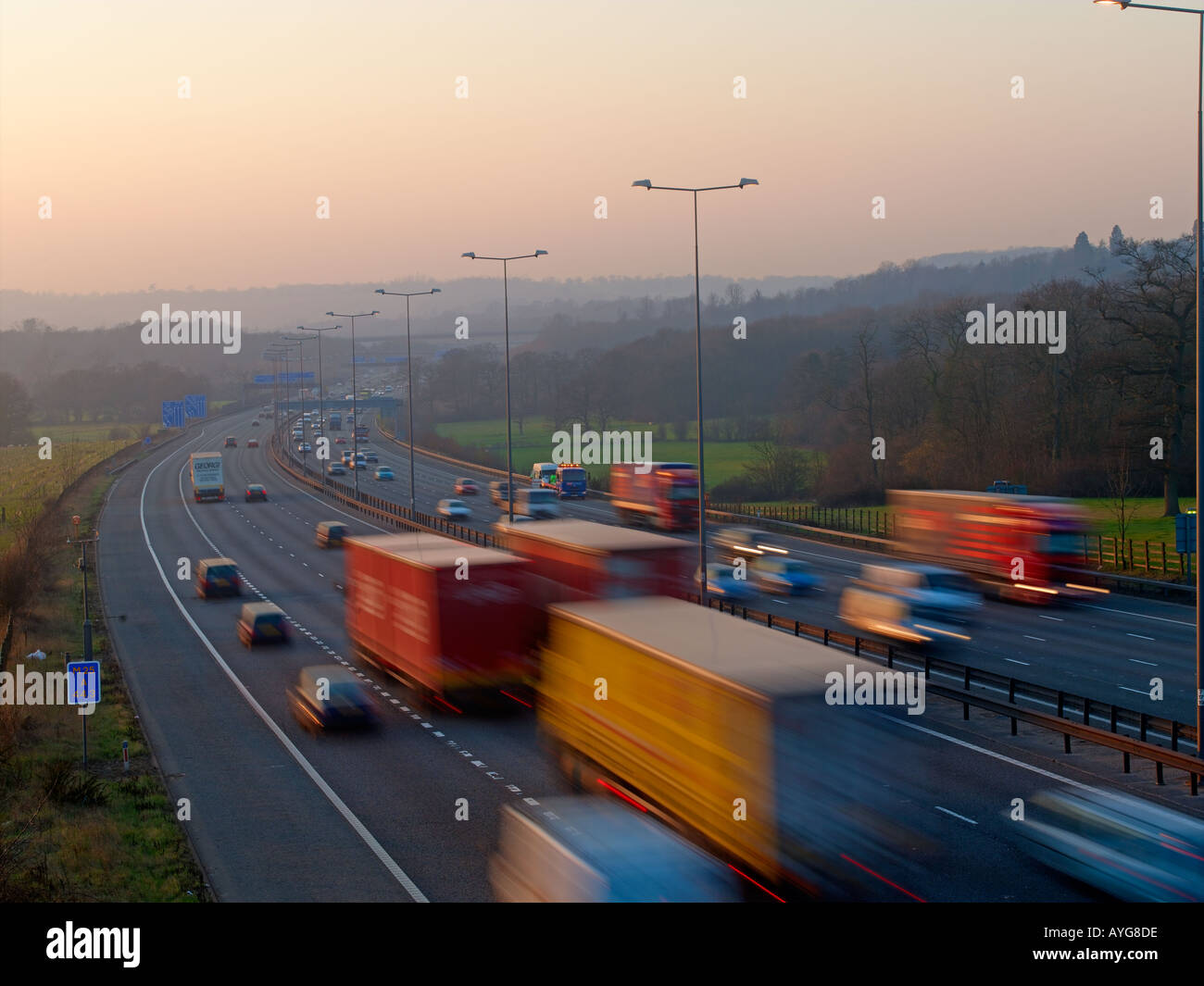 The m25 hi-res stock photography and images - Alamy
