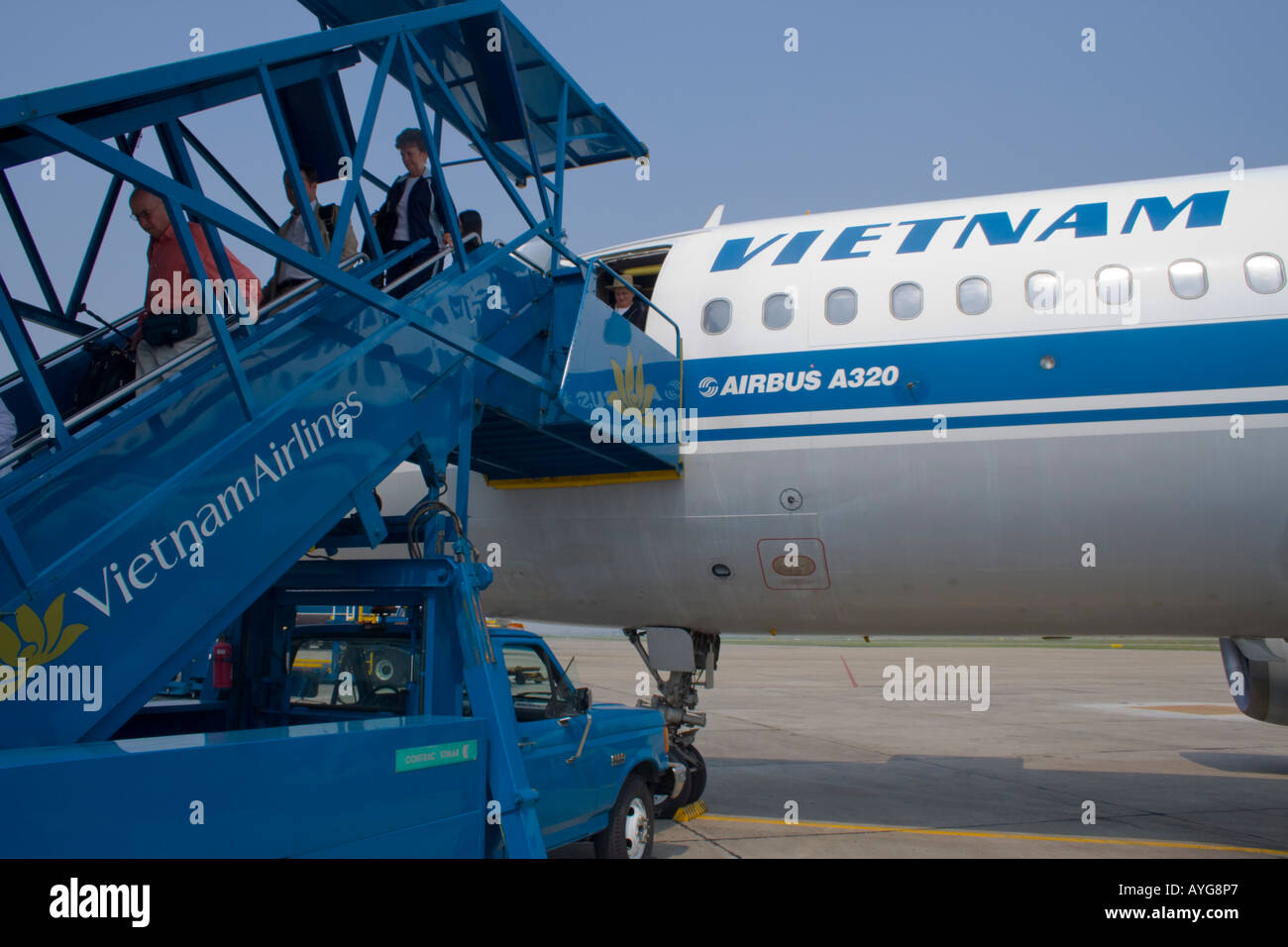 Vietnam Airlines Plane Unloading Passengers HAN Hanoi International ...