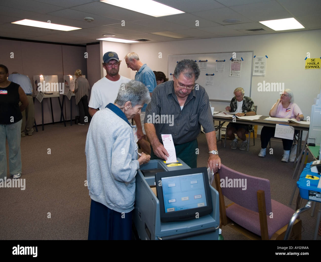Polling machine hi-res stock photography and images - Alamy