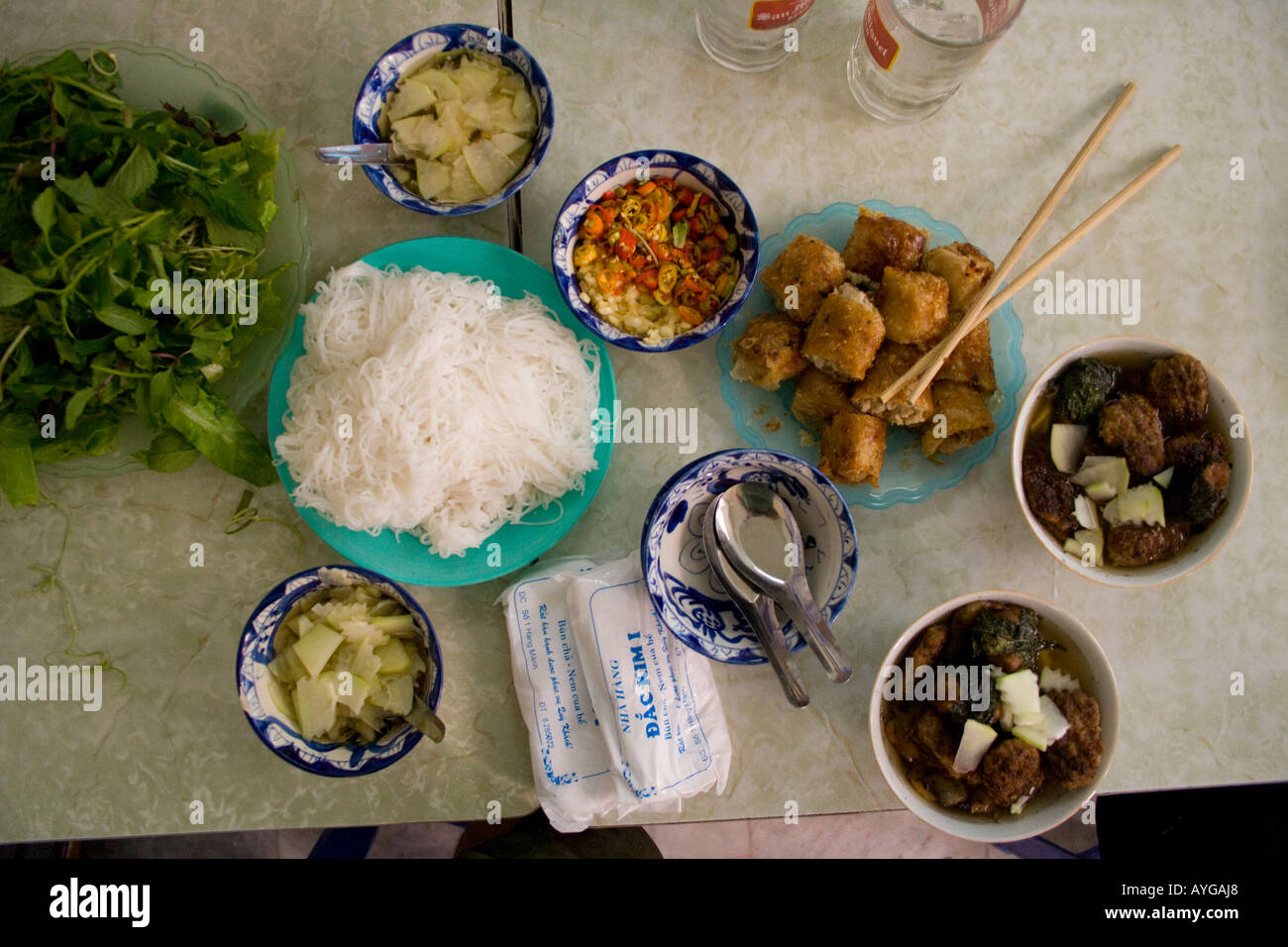 Viet cuisine hi-res stock photography and images - Alamy