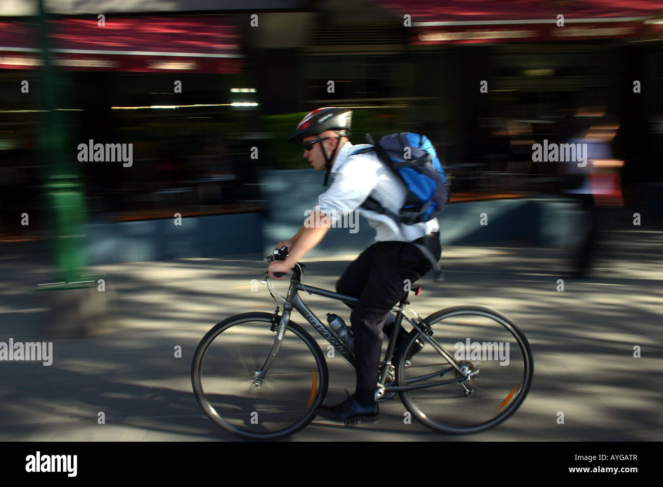 urban comuter, commuter, green, travel, summer, commute, comute, city ...