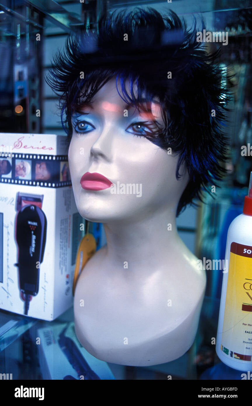 Wearing wig hi-res stock photography and images - Alamy