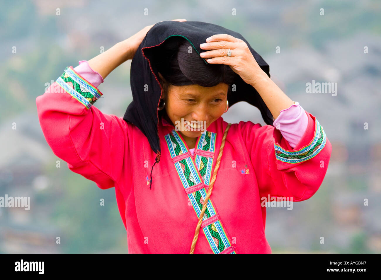 Traditional yao clothes hi-res stock photography and images - Alamy