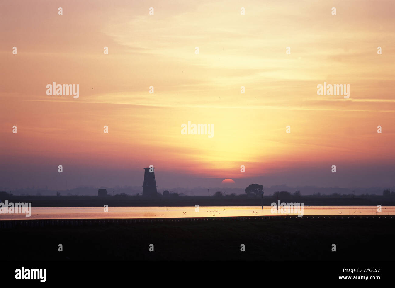 Breydon water hi-res stock photography and images - Alamy