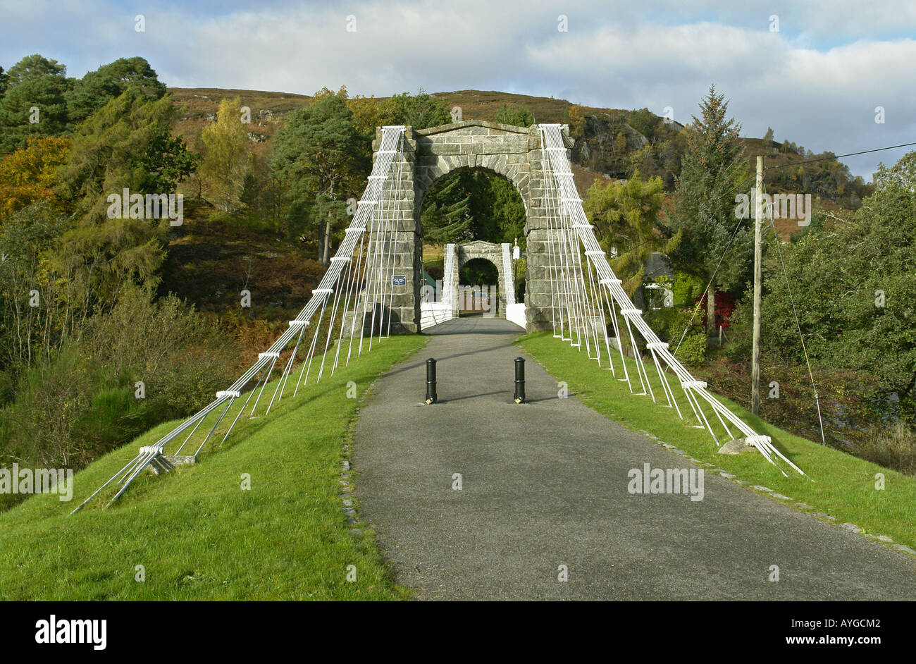 Historic Scotland maintained Bridge of Oich off the A82 at Aberchalder ...