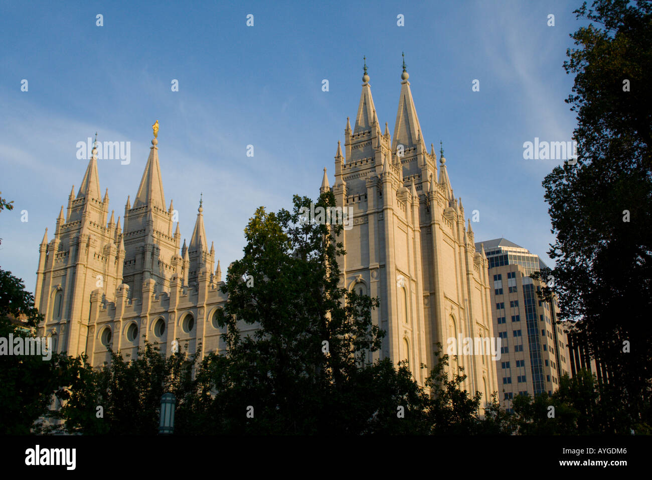 Mormon Temple with Golden Statue of Angel Maroni Temple Square Salt ...