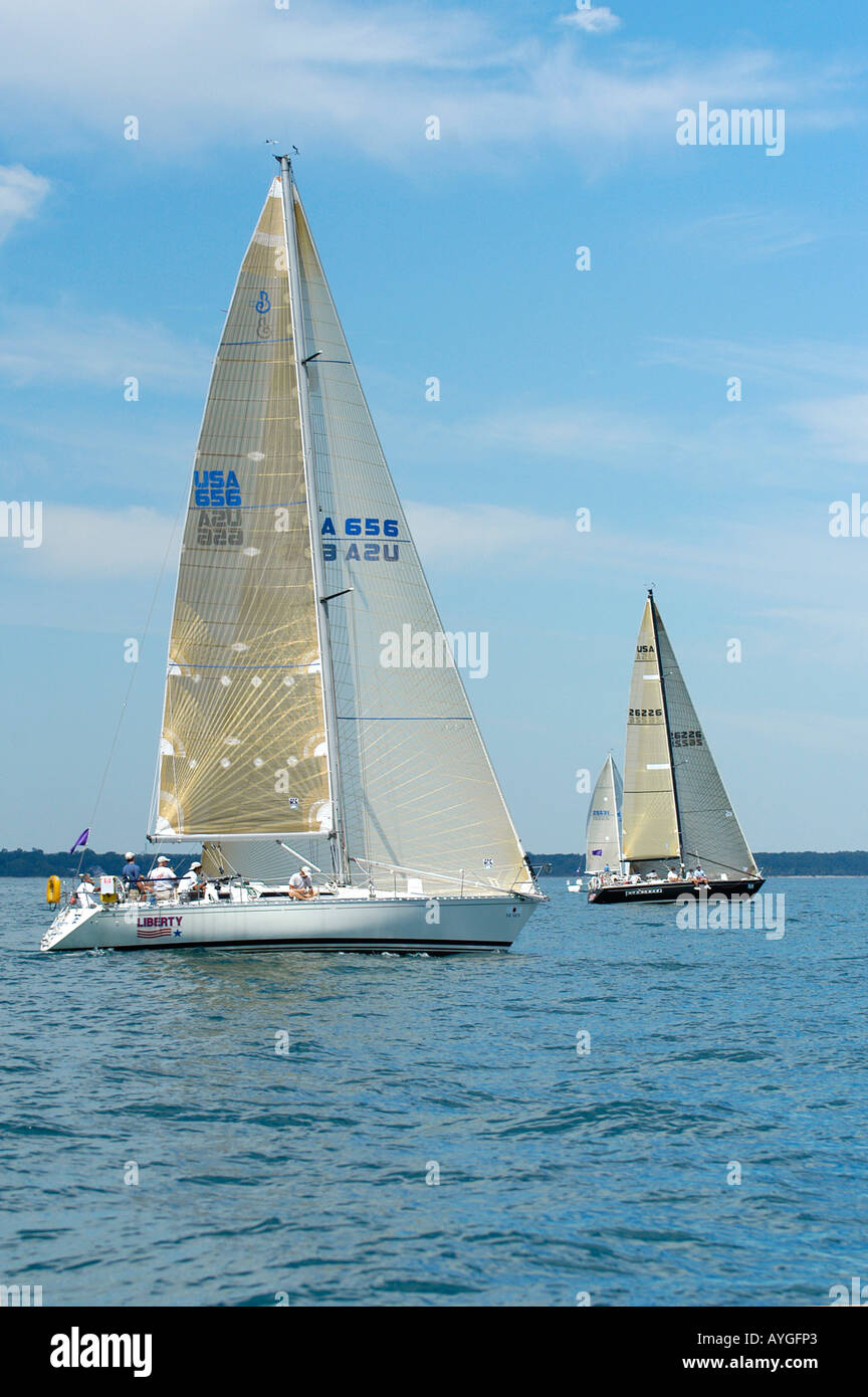 Port Huron to Mackinaw Island Michigan MI annual sailboat race on Lake ...