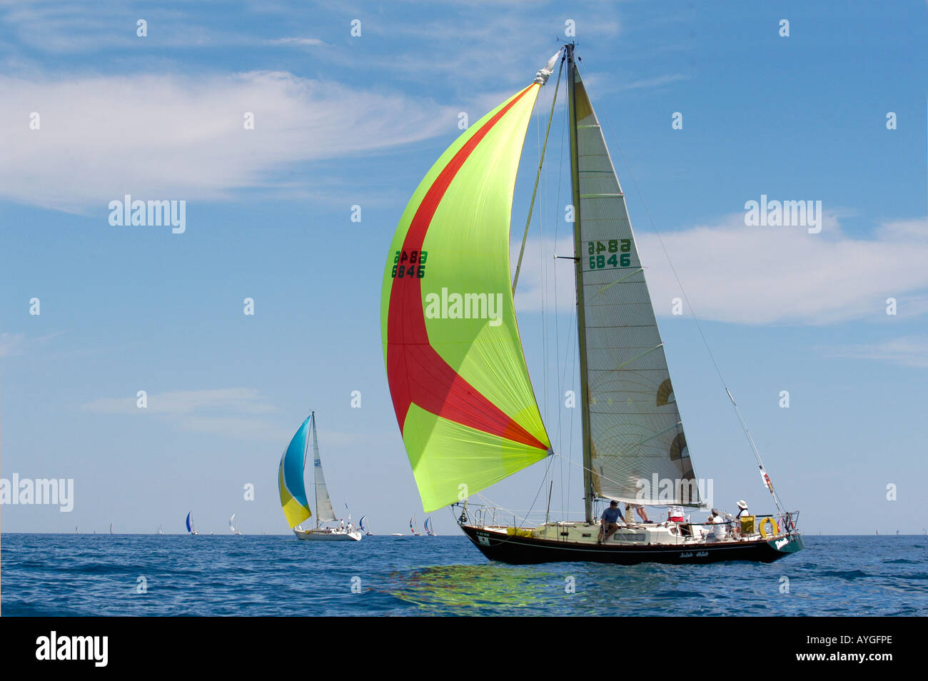 Port Huron to Mackinaw mackinac Island Michigan MI annual sailboat race ...