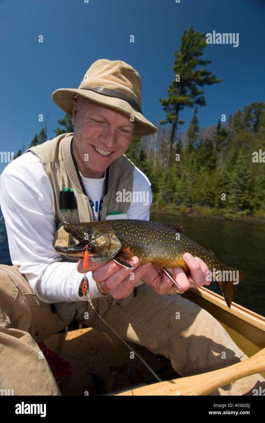 Brook trout lake hi-res stock photography and images - Alamy