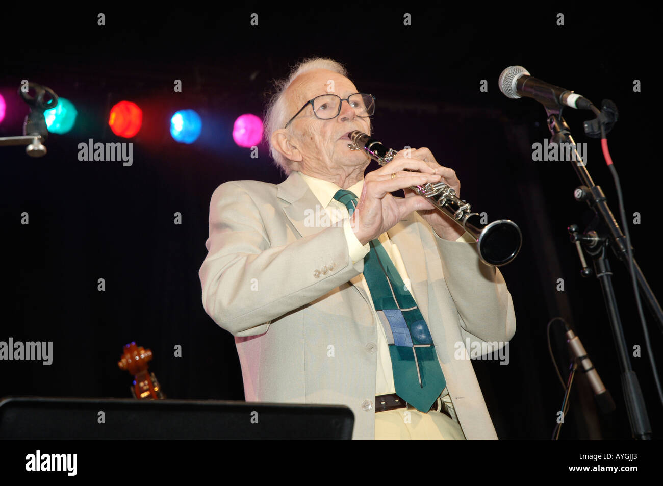 Humphrey lyttleton humphrey hi-res stock photography and images - Alamy