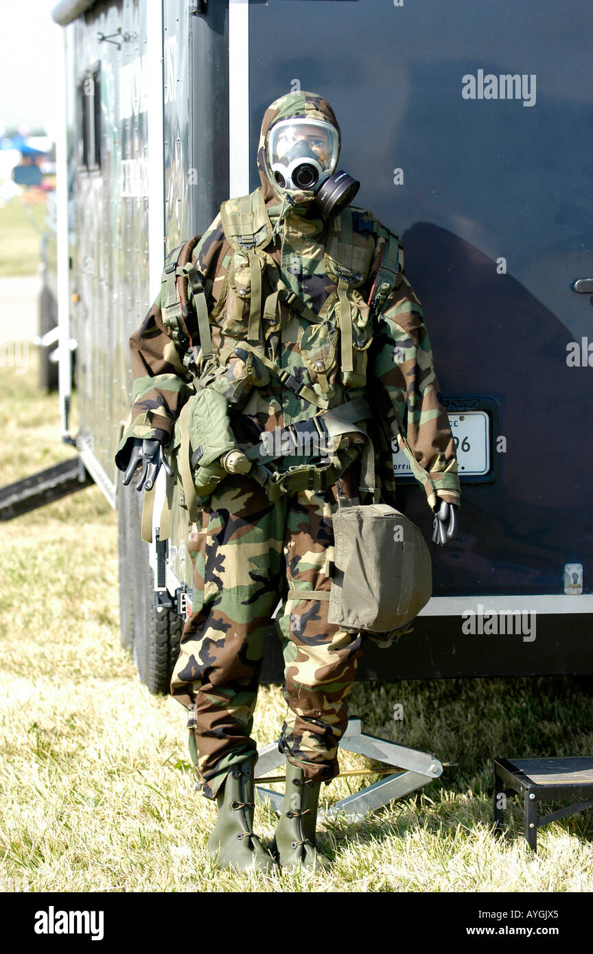 Complete uniform hi-res stock photography and images - Alamy