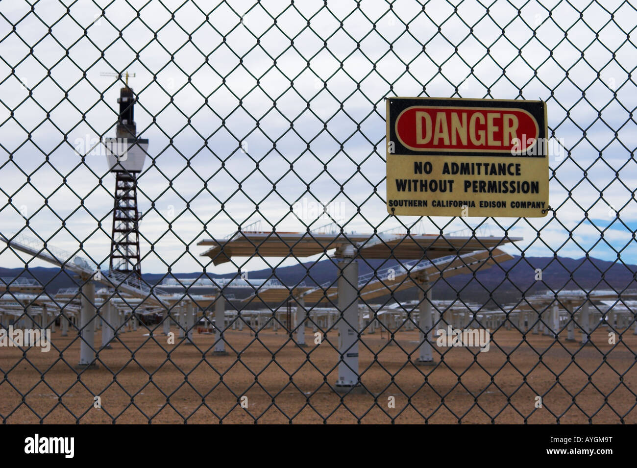 Solar one power electric plant hi-res stock photography and images - Alamy