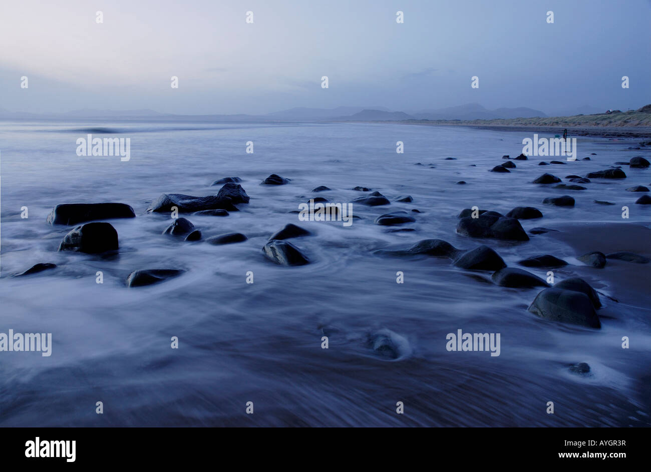 Harlech Beach at Dusk. Evening Light, North Wales UK Stock Photo - Alamy