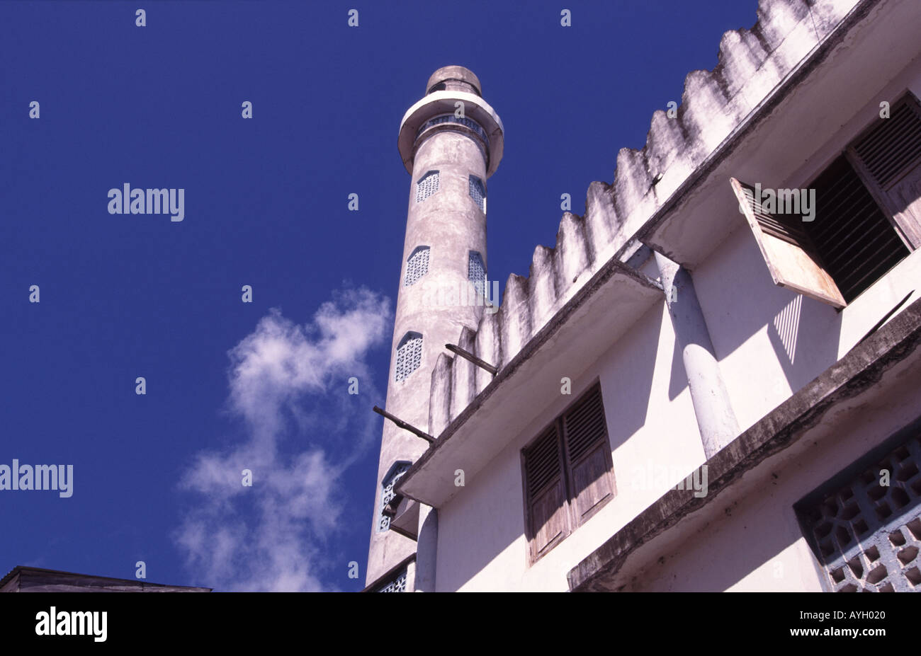 Mosque zanzibar hi-res stock photography and images - Alamy