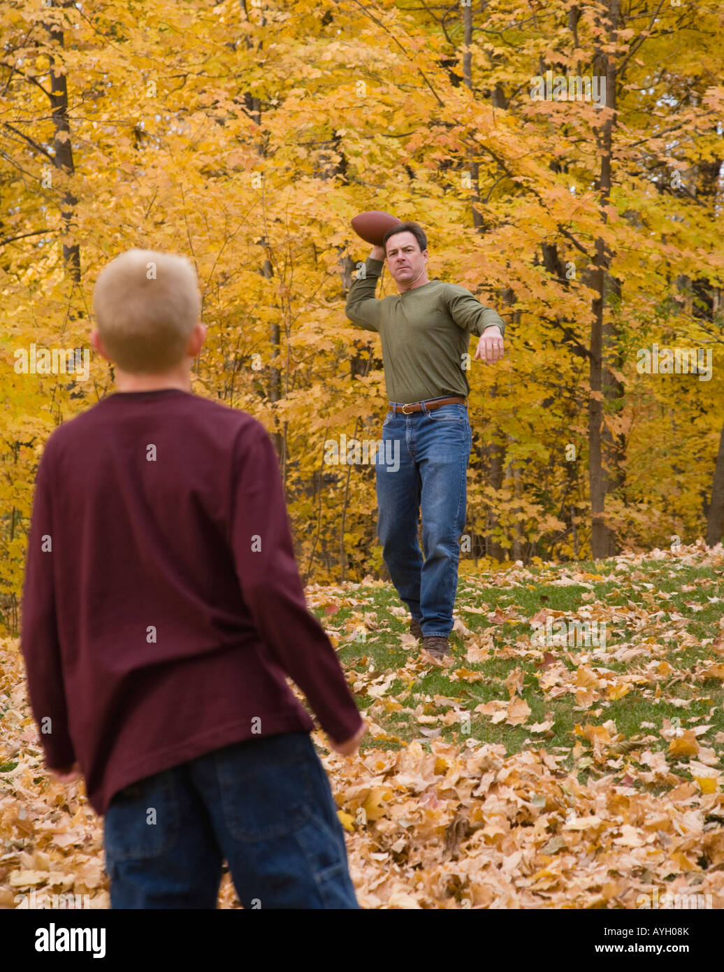 Father and son playing catch outdoors Stock Photo - Alamy Father and son playing catch outdoors Stock Photo - Alamy