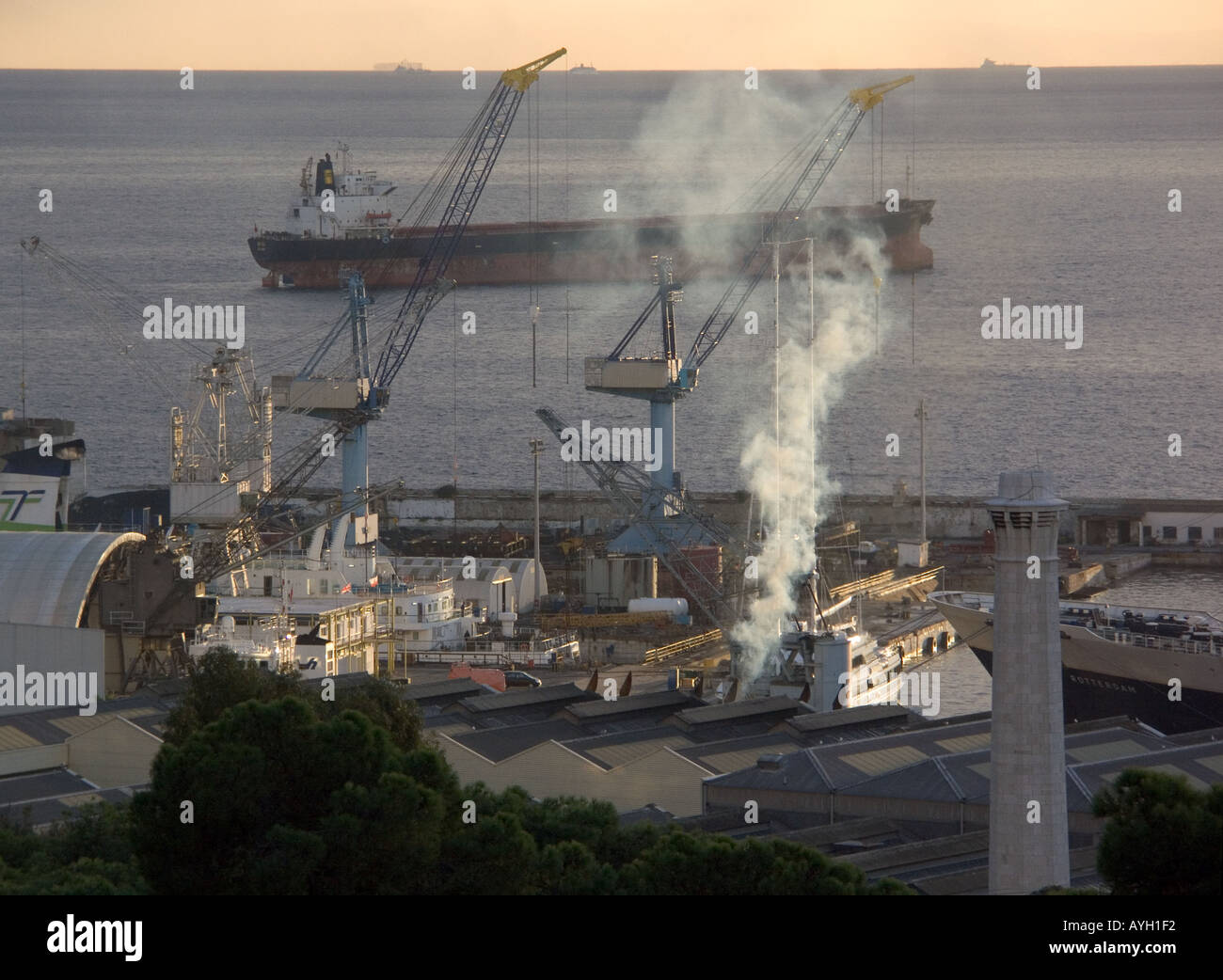 Shipyard travel photo by jack cox hi-res stock photography and images ...