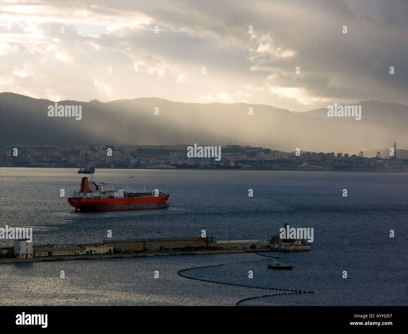 Shipyard shipyards gibraltar harbour hi-res stock photography and ...