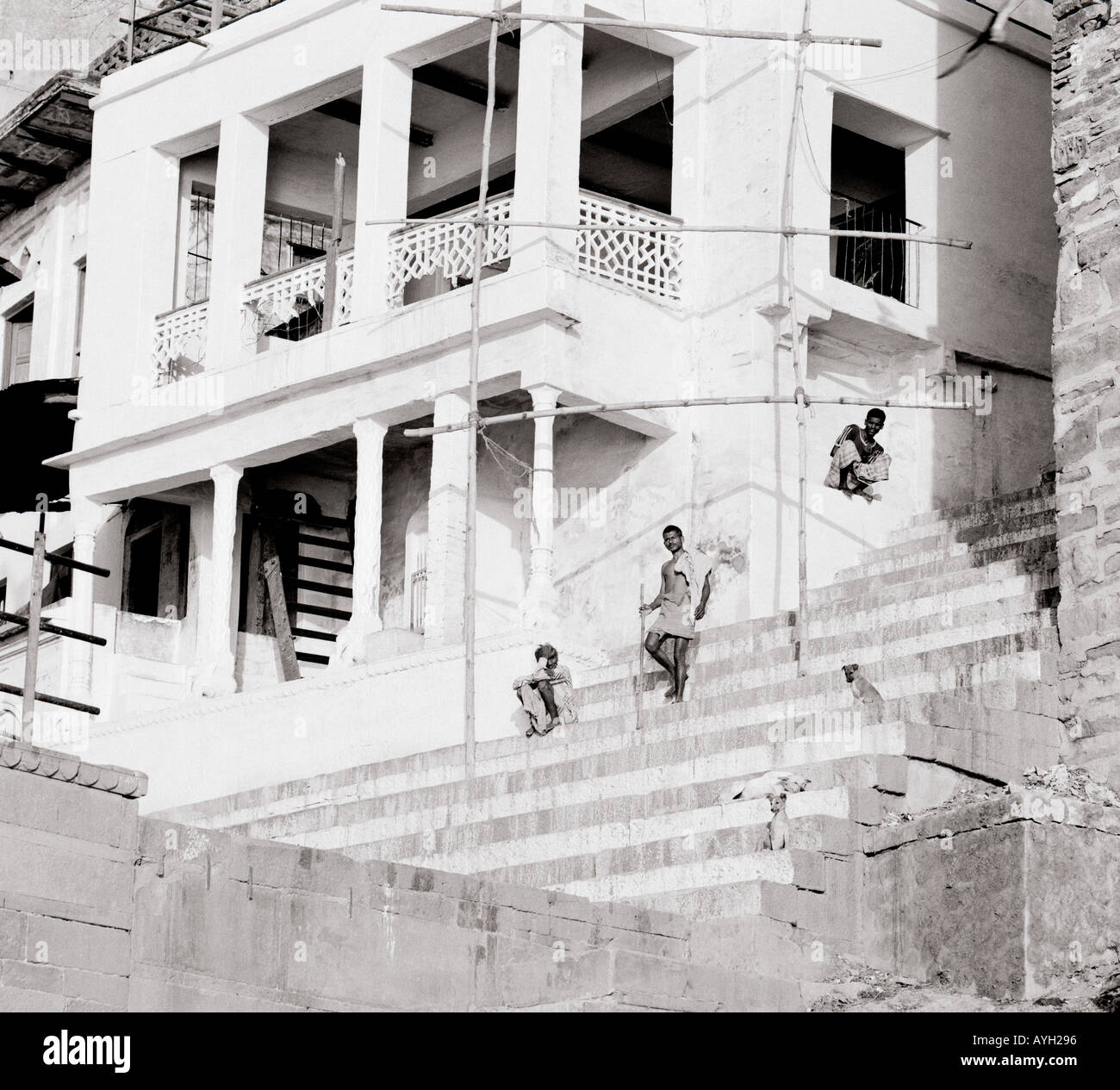 Travel Photography - A sleepy mid day street scene on the ghats in ...