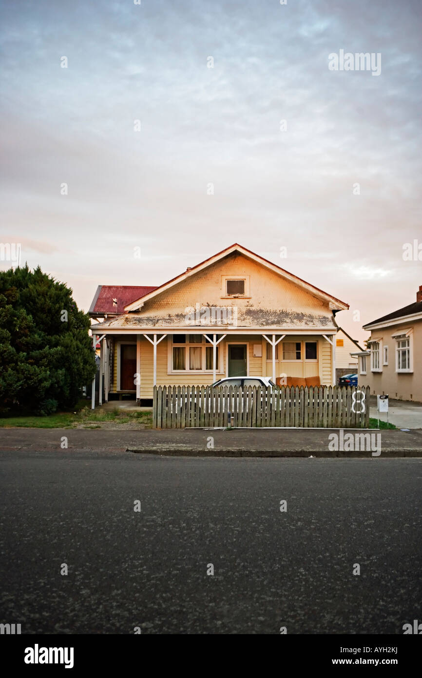 Wooden house new zealand hi-res stock photography and images - Alamy