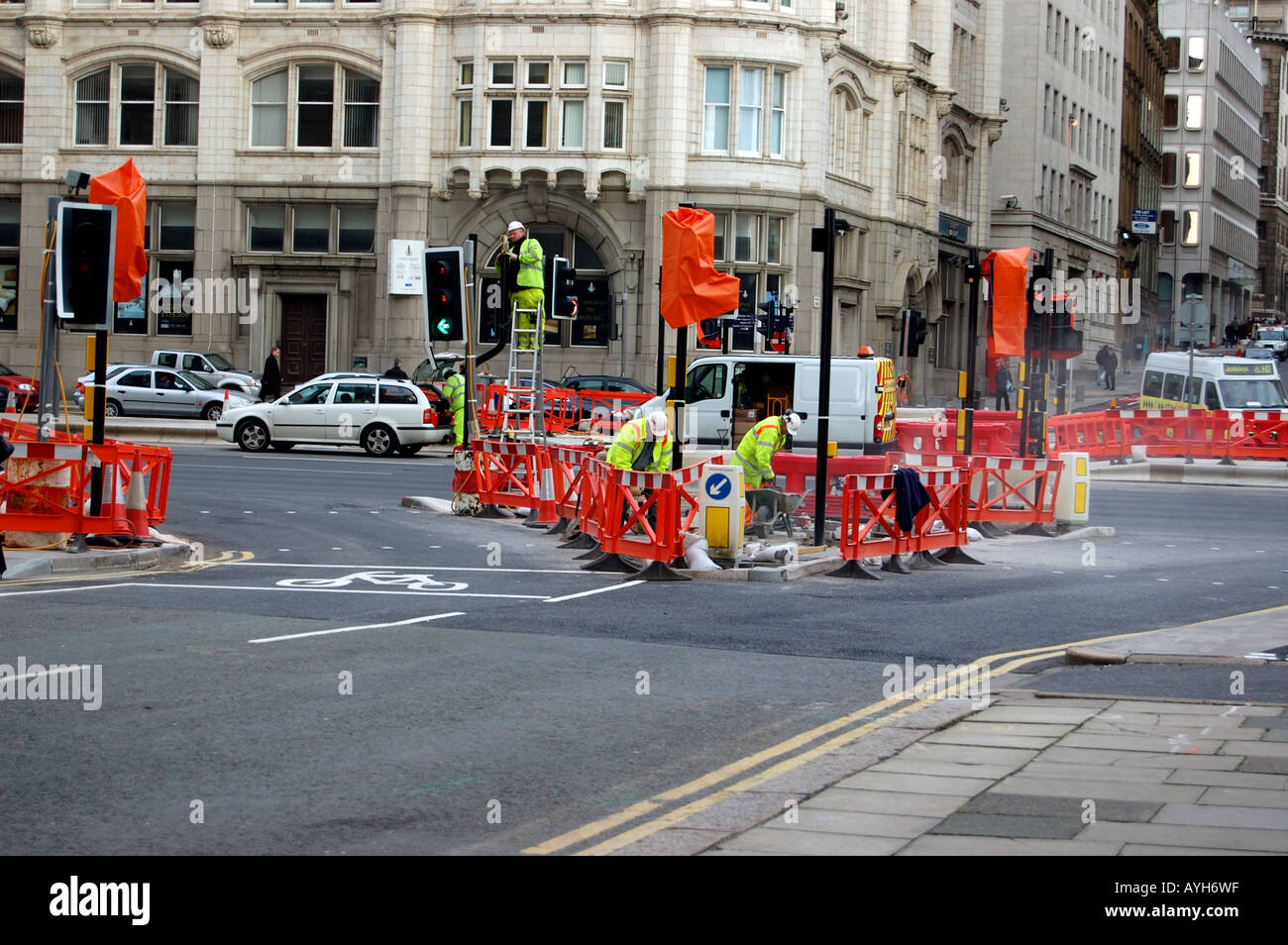 Liverpool traffic jam uk hi-res stock photography and images - Alamy