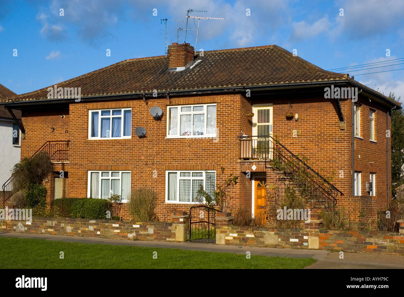 UK England suburban house Stock Photo - Alamy