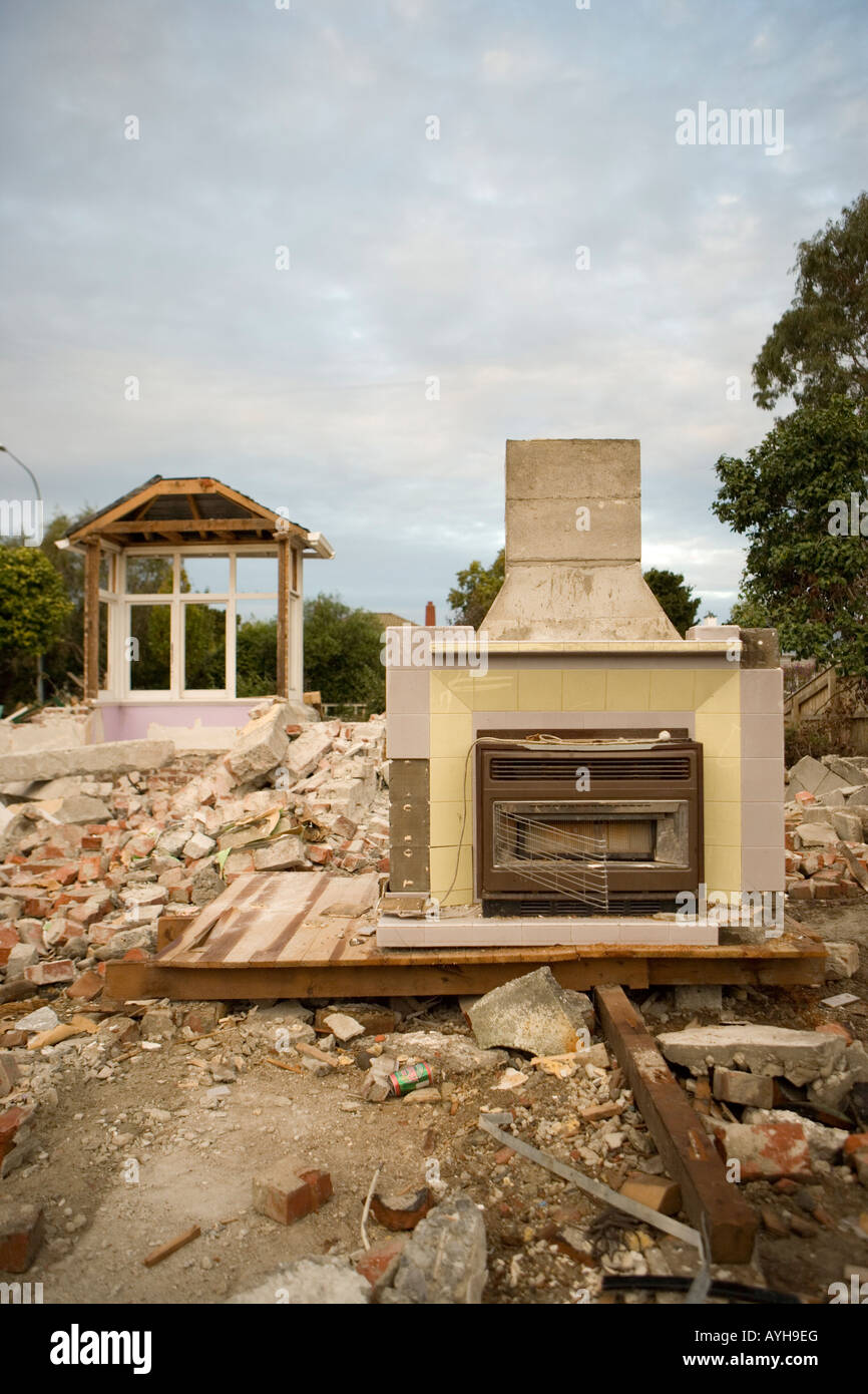 Demolished foundation hi-res stock photography and images - Alamy