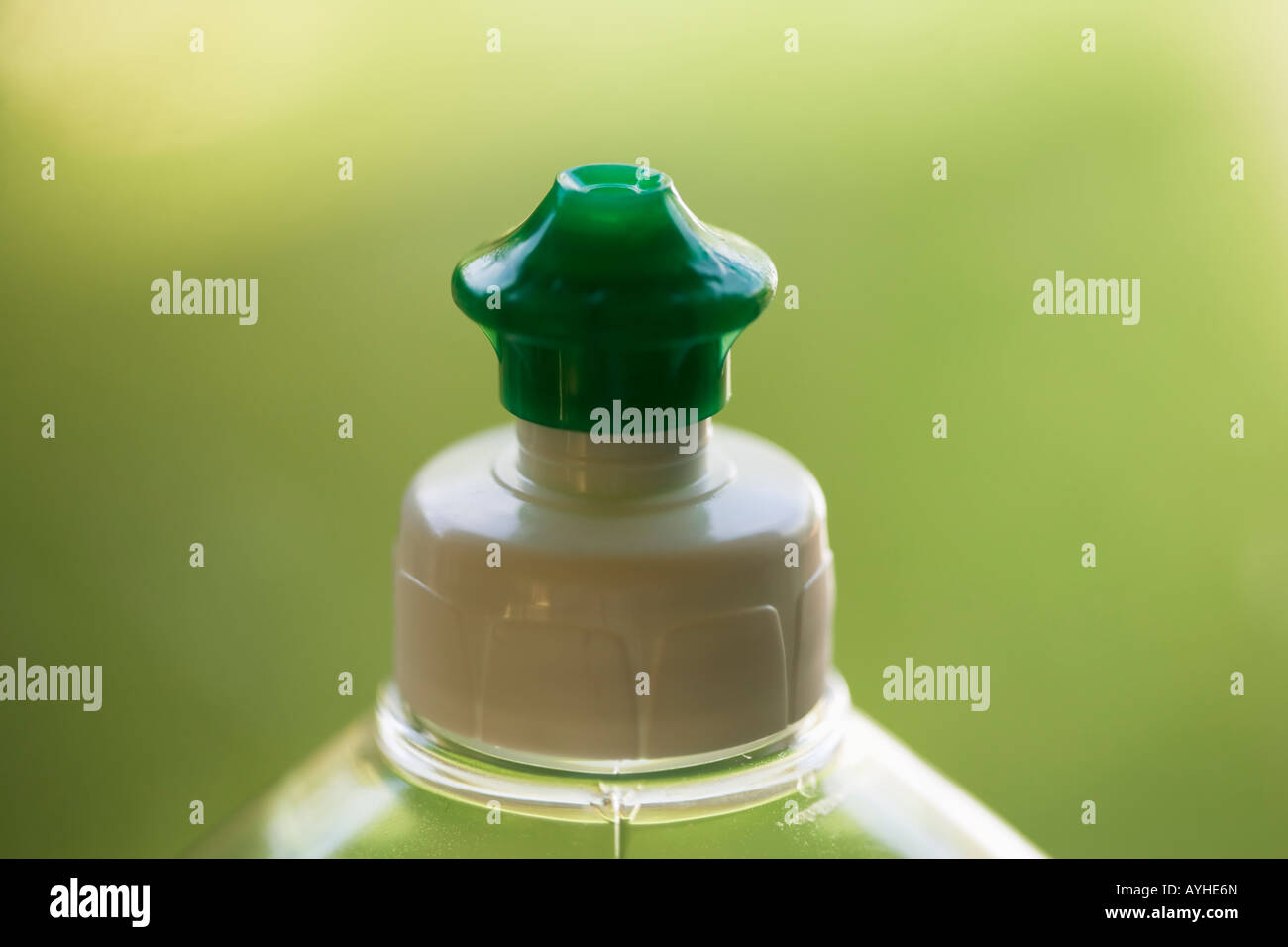 Washing up liquid hi-res stock photography and images - Alamy