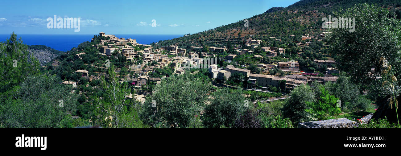 Deya hi-res stock photography and images - Alamy