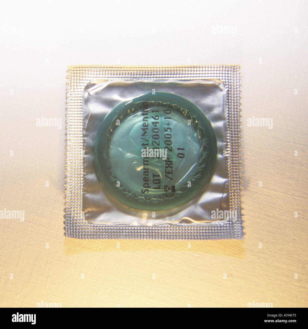 Kondome hi-res stock photography and images - Alamy