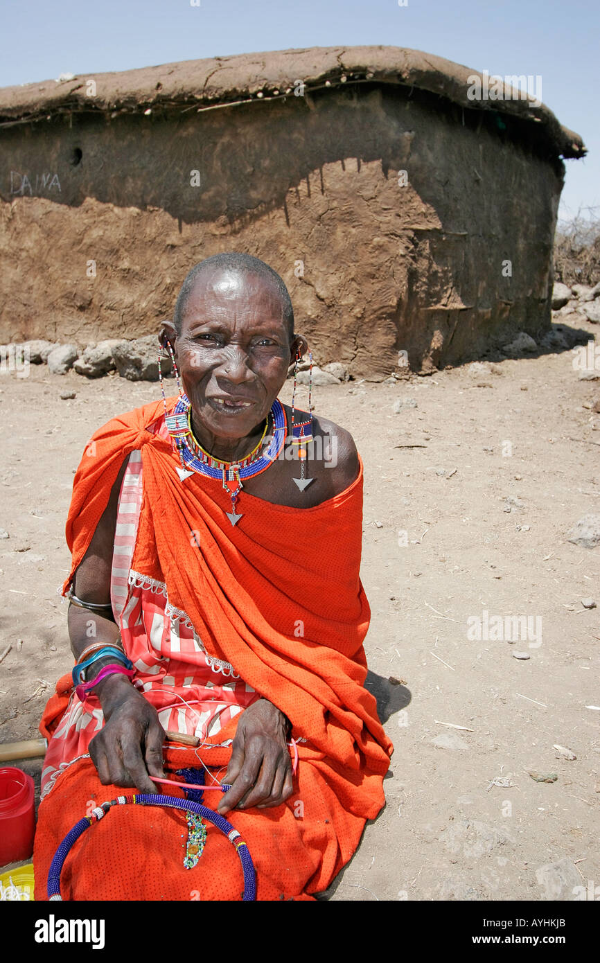 Cow dung hut hi-res stock photography and images - Alamy