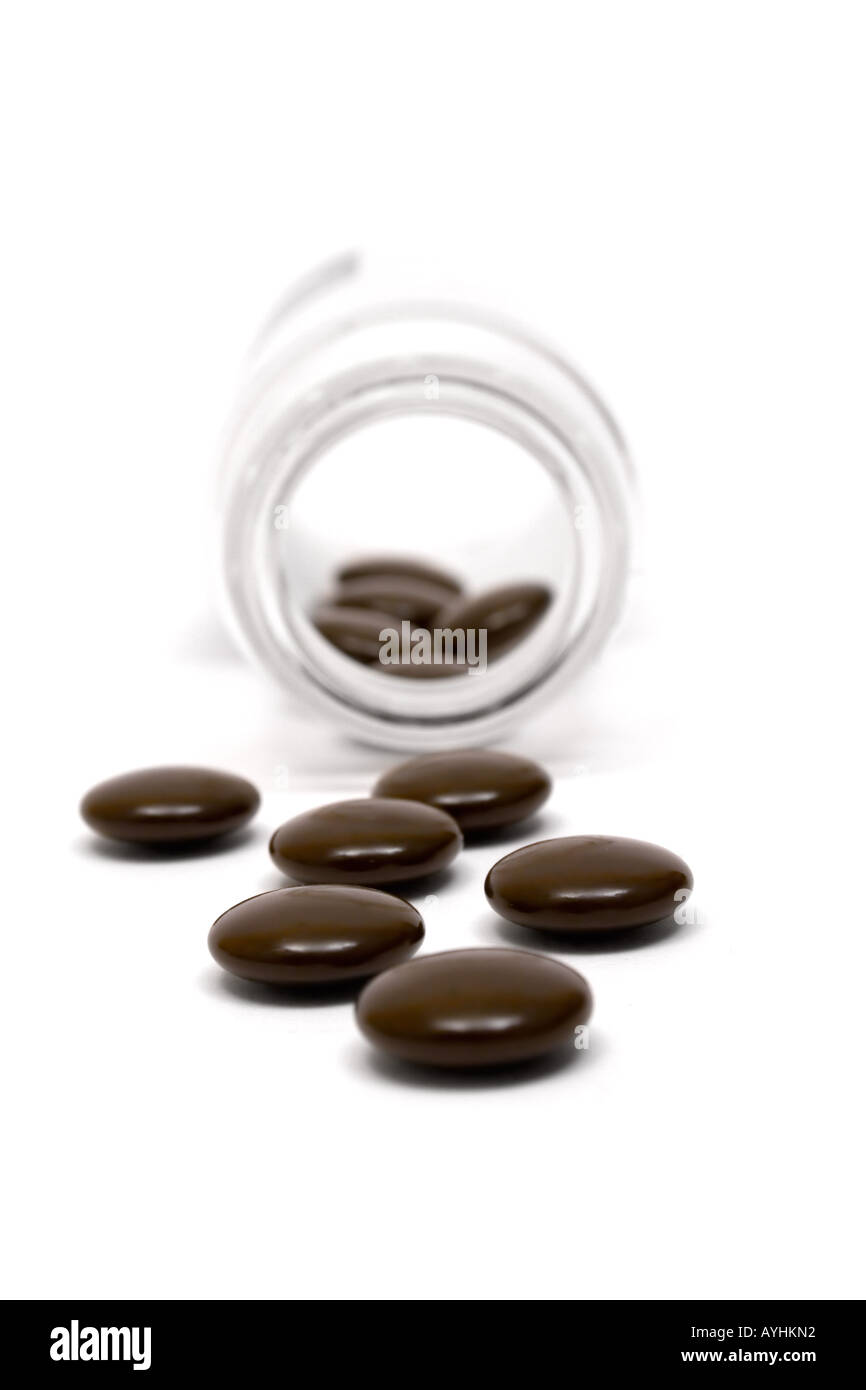 Front view white pills Cut Out Stock Images & Pictures - Alamy