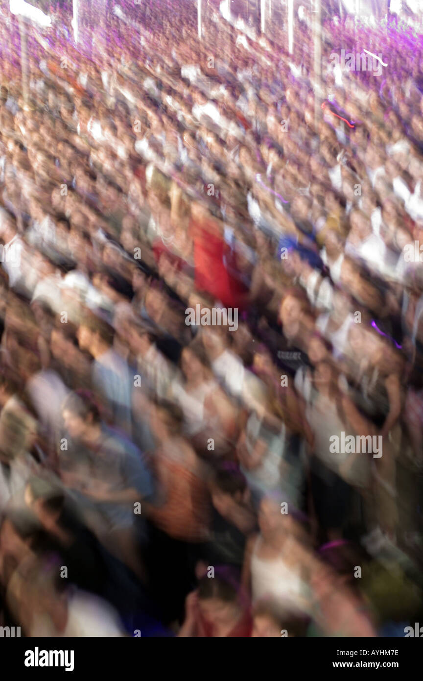 Menschenmenge bei einem Konzert Stock Photo - Alamy
