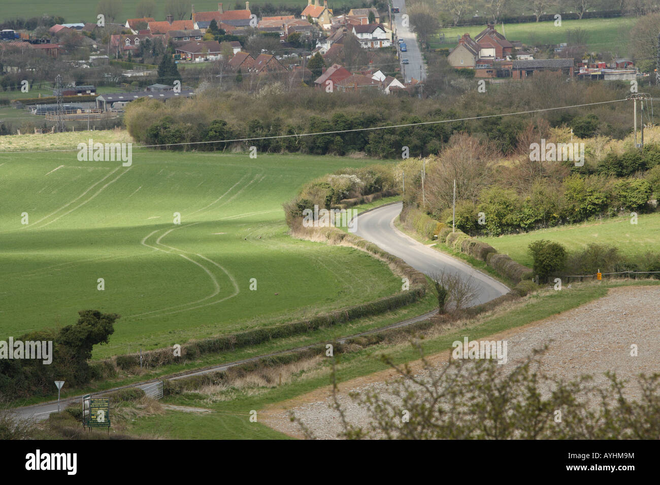 Quiet buckinghamshire village hi-res stock photography and images - Alamy