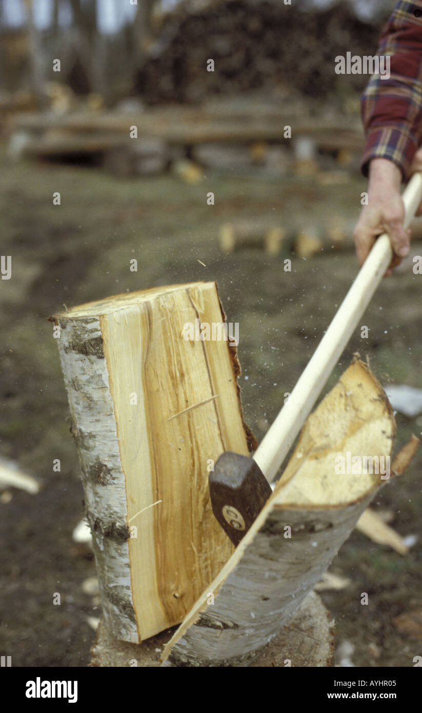 Holz halten hi-res stock photography and images - Alamy